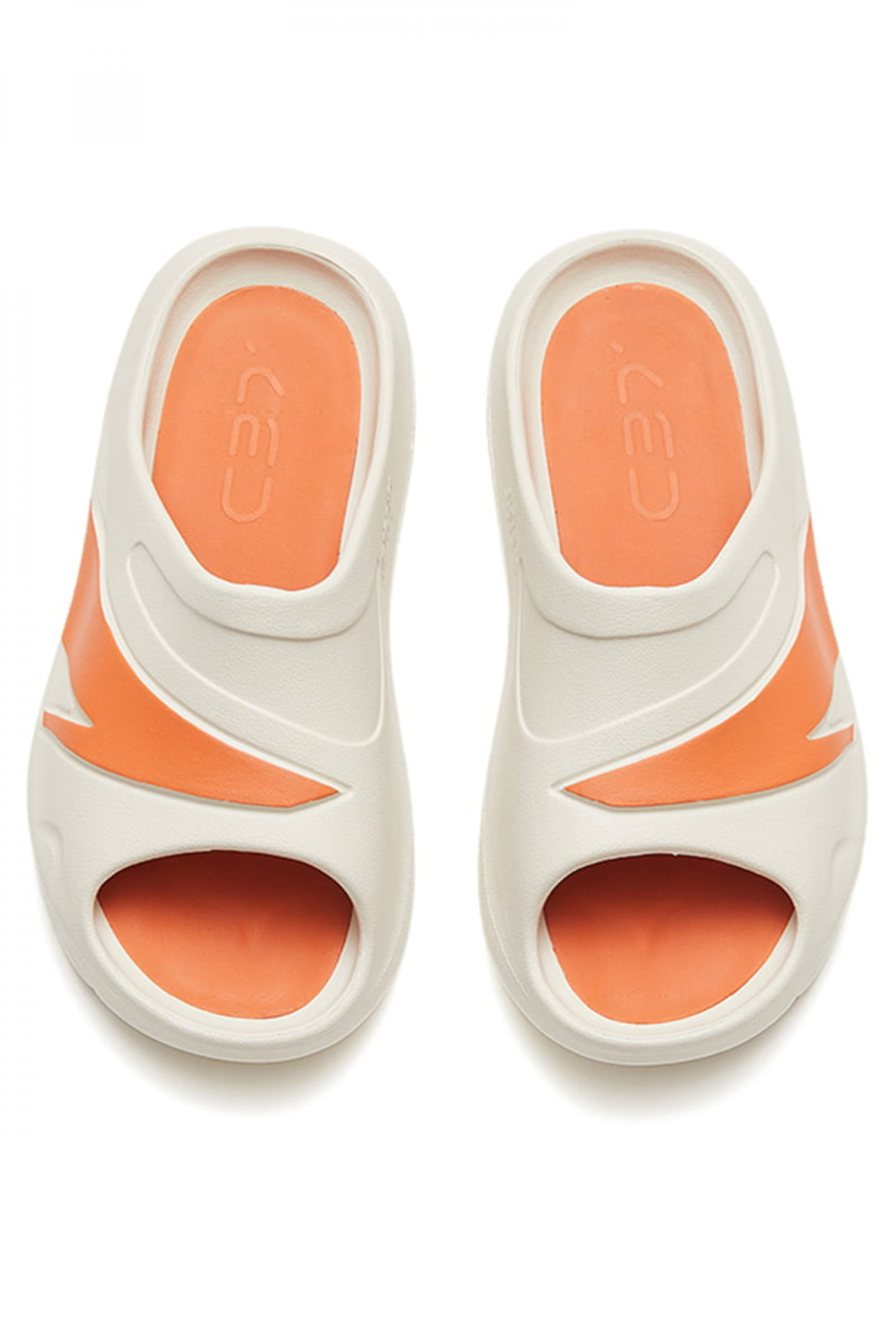 Купить сланцы Anta SLIDES (822338511-3) в интернет-магазине Anta-sport.ru